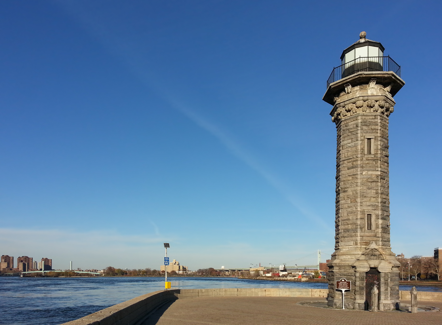Lighthouses Of New York City (and Where To Find Them) - Hello, Big Apple